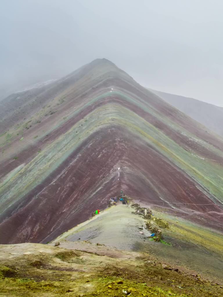 7 Colors Mountain Tour for Peruvians